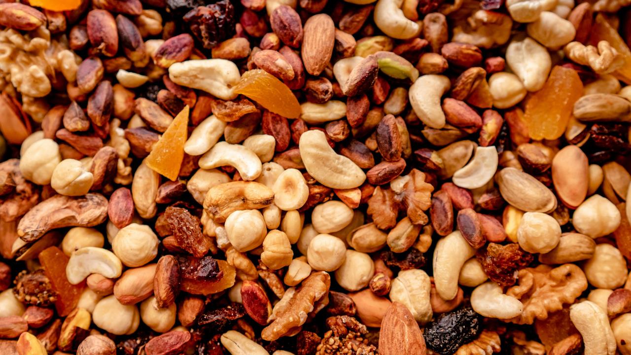 El fruto seco que debes consumir a diario para mejorar la salud de tu ...