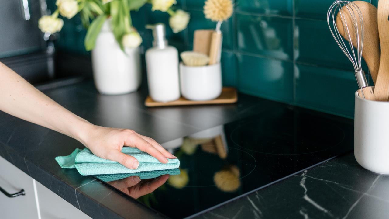 Conoce cómo sacar la grasa de la cocina sin volverte absolutamente loco ...